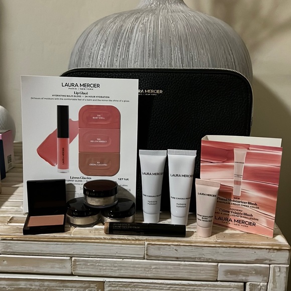 laura mercier | Makeup | New Laura Mercier Primer Setting Powder Blush ...